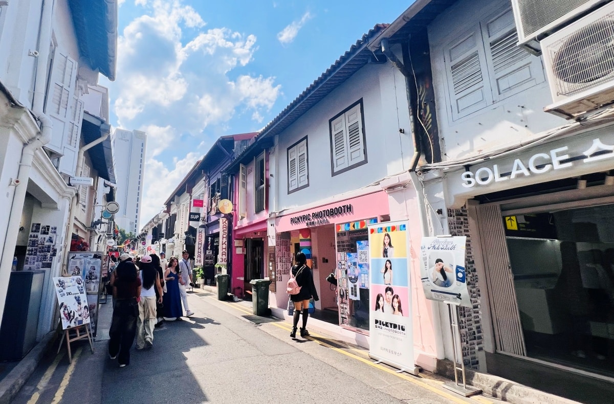 【出走。新加坡】新加坡特色小巷｜新加坡不只有高樓與購物 , 帶你走進城市裡的多元文化 , EP1.哈芝巷(Haji Lane) – 格格x出走x慢旅行