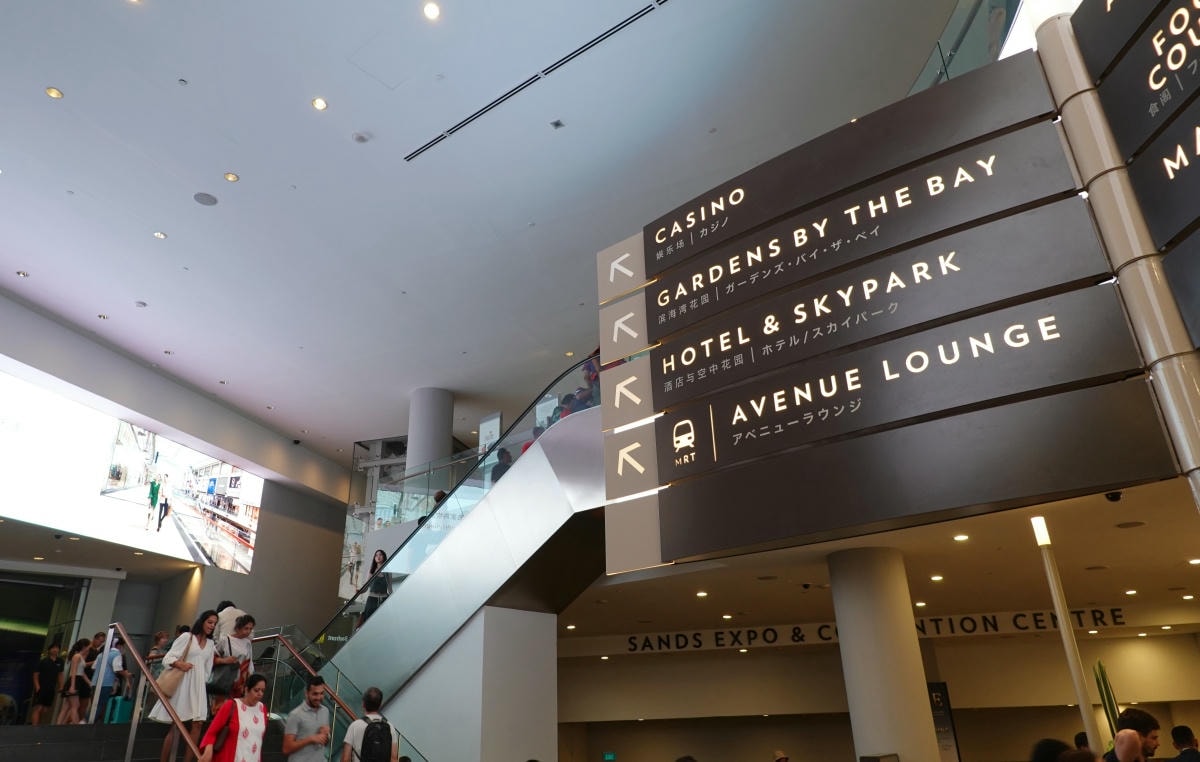 【出走。新加坡】新加坡濱海灣｜走進《阿凡達》的世界 , EP2.濱海灣花園超級樹(Supertree Grove) – 格格x出走x慢旅行